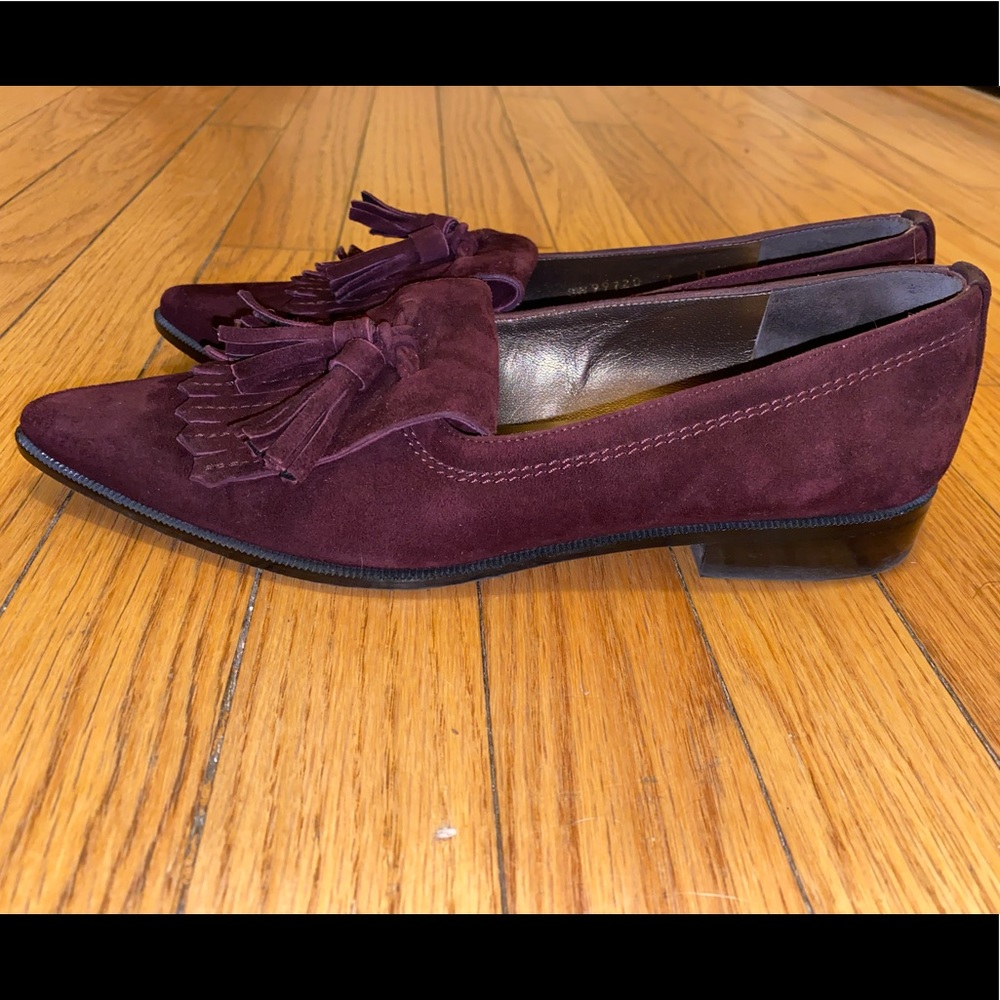 Stuart Weitzman Maroon Tassel Flats - Gem